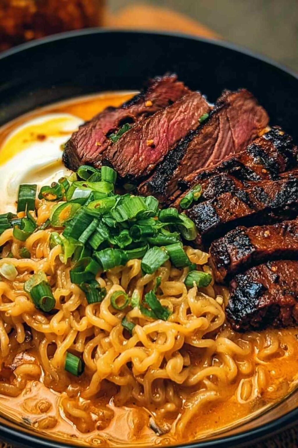 Ramen Coréen Épicé avec Bœuf Grillé et Sauce Crémeuse : Recette ...